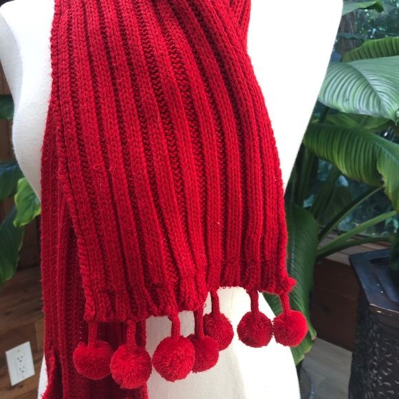 Bath & Body Works | Accessories | Bath Body Red Knit Scarf | Poshmark